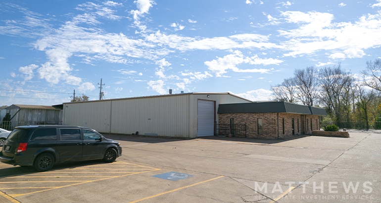 9905 Tanner Rd, Houston, TX 77041 - INDUSTRIAL BUILDING FOR LEASE | LoopNet