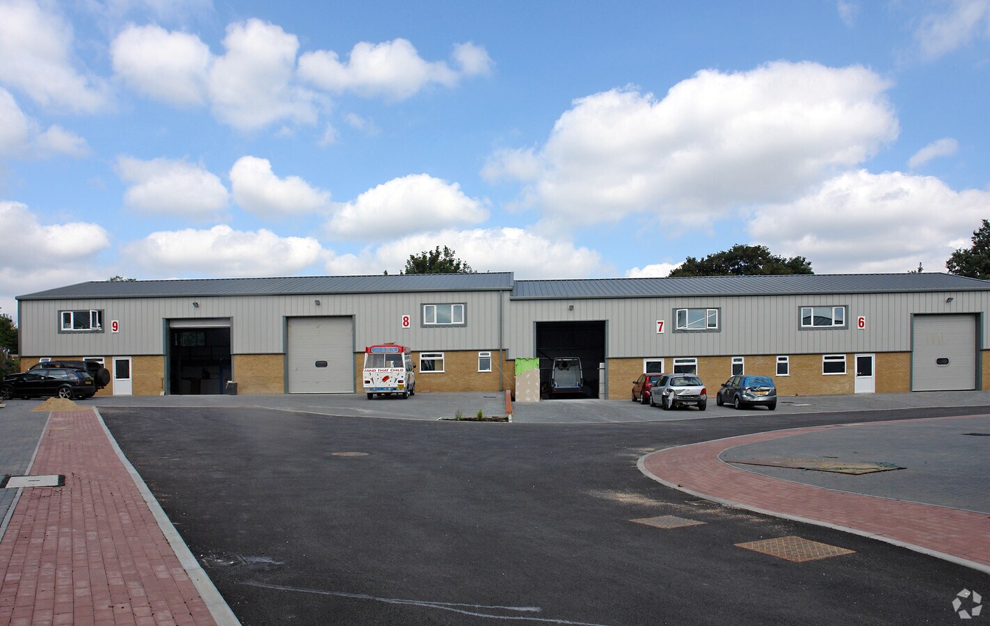 Park Rd, Swanley, BR8 8AJ | LoopNet