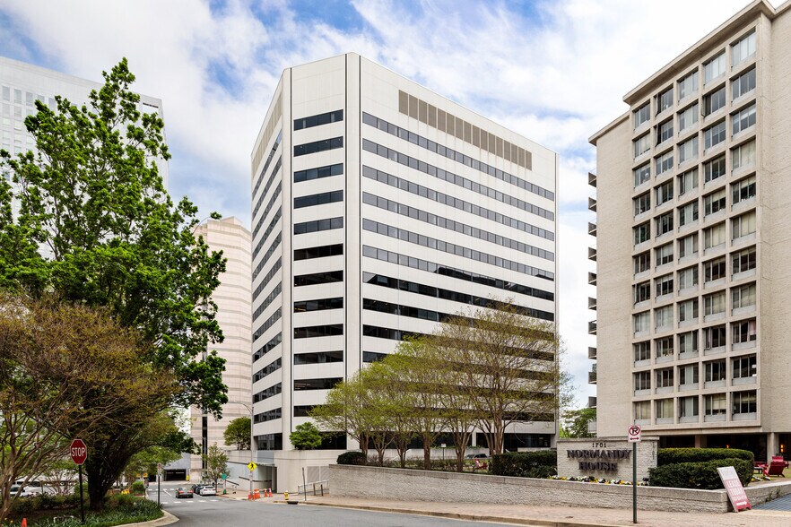 100 Light St, Baltimore, MD 21202 - Office for Lease | LoopNet