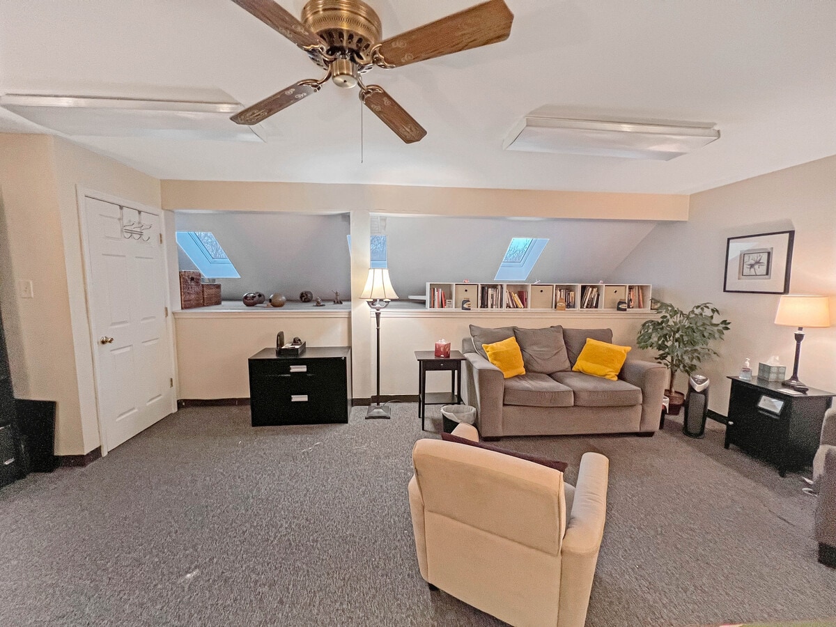 1517 McDaniel Dr, West Chester, PA 19380 | LoopNet