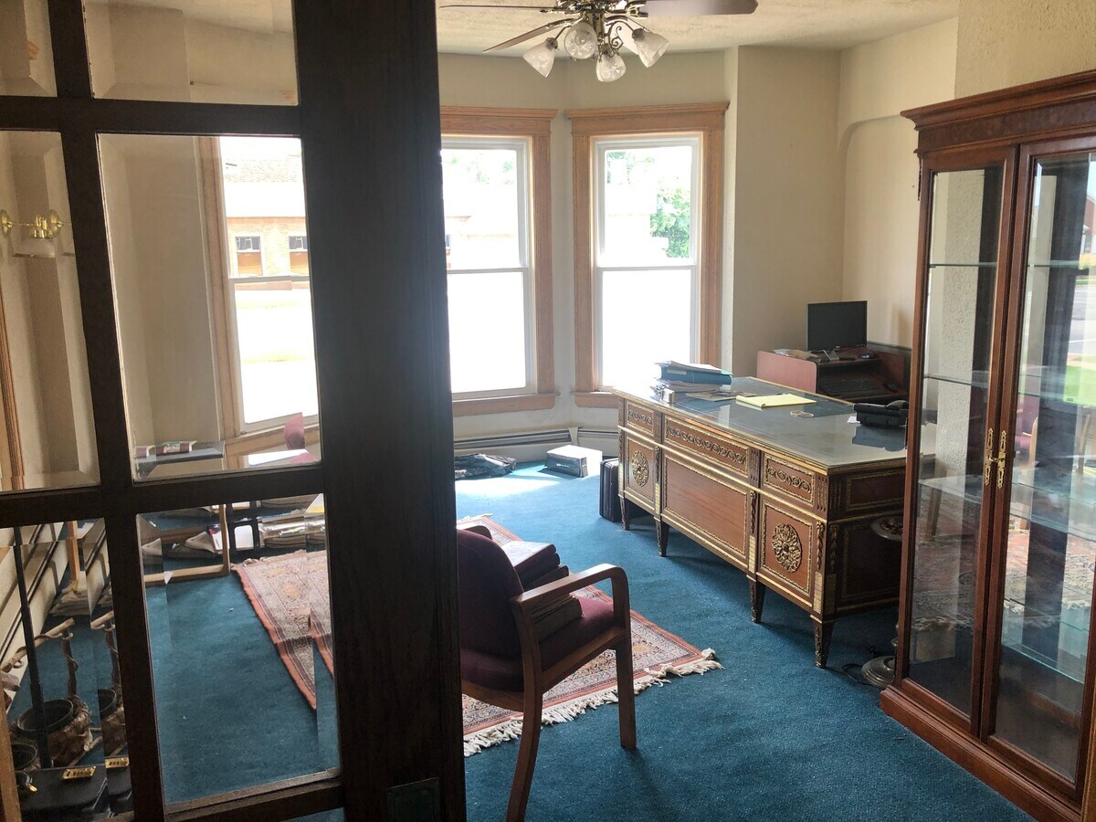 105 Cass Ave, Mount Clemens, MI 48043 - 105 Cass Avenue | LoopNet