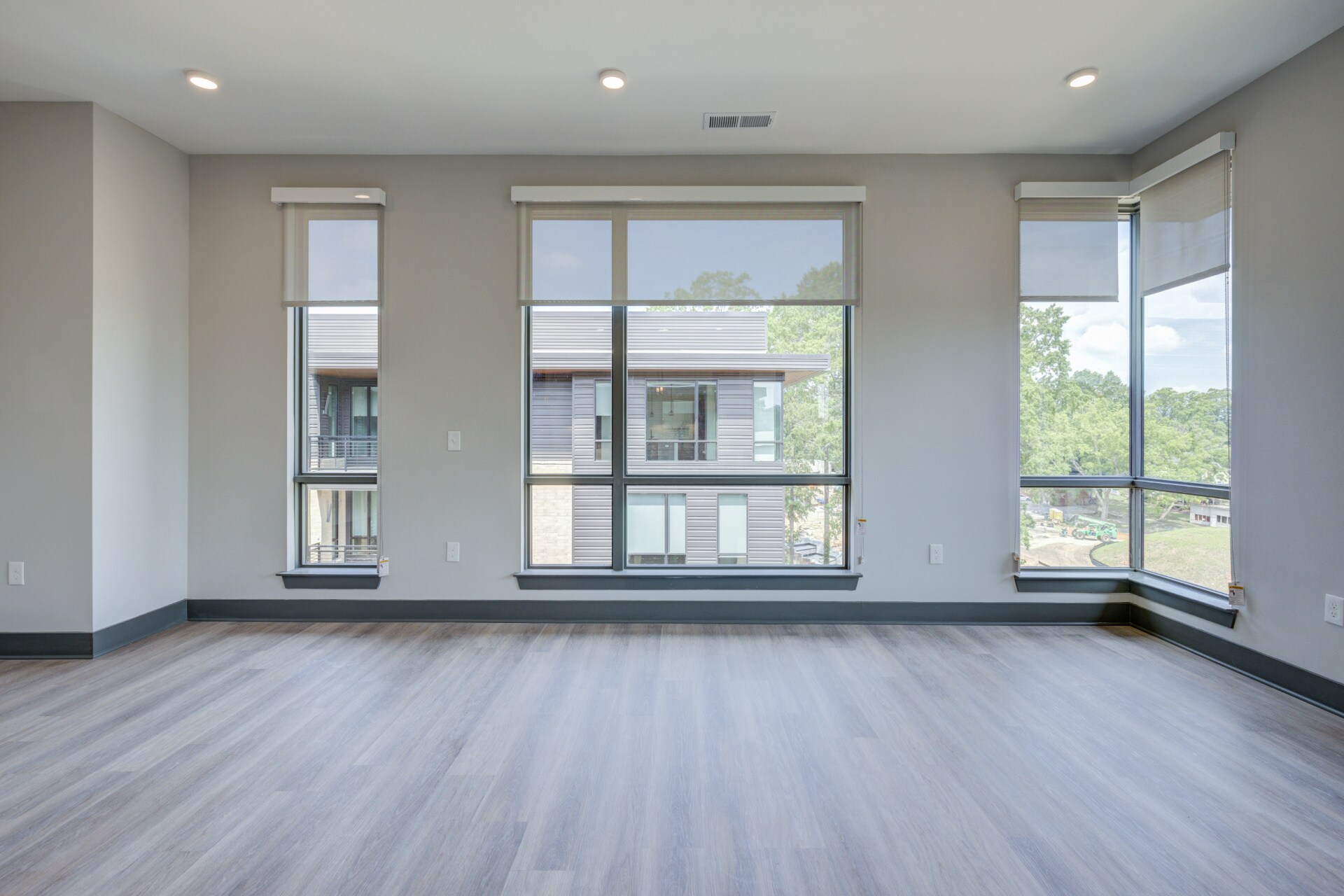 352 S Walker St, Cary, NC 27511 - The Walker | LoopNet