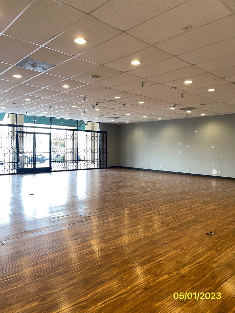 2560 N Perris Blvd, Perris, CA 92571 - Spectrum Shopping Center | LoopNet