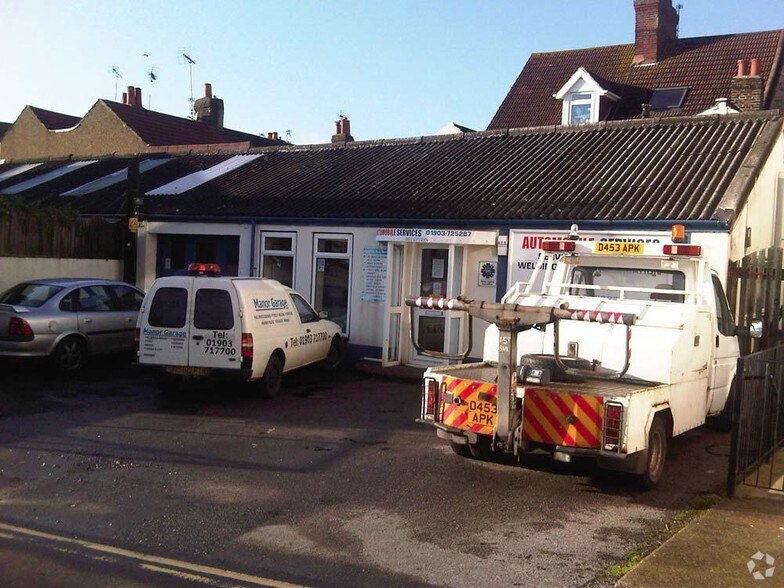 25 River Rd, Littlehampton, BN17 5BZ | LoopNet