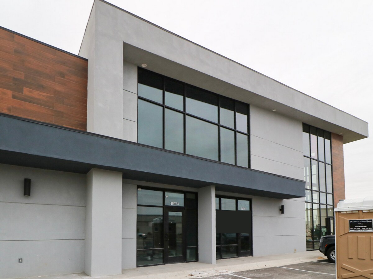 7613 Rocio Dr, Laredo, TX 78041 | LoopNet