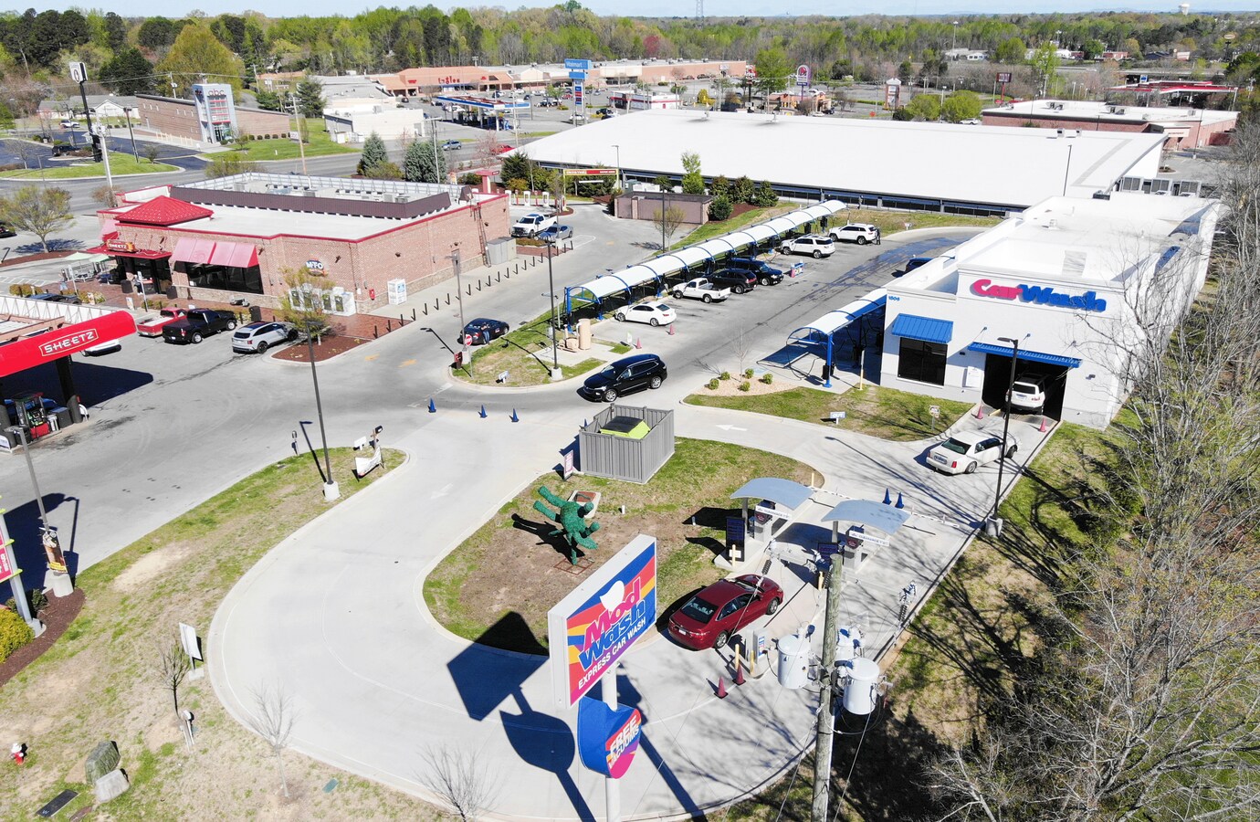 1806 Liberty Dr, Thomasville, NC 27360 - ModWash | LoopNet