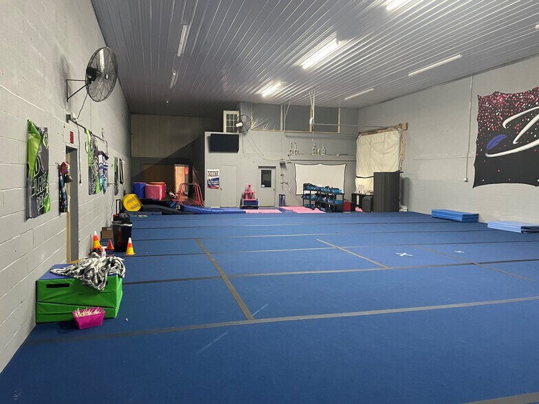 1768 Lincoln Way E, Chambersburg, PA 17202 - MMA Flex Space | LoopNet