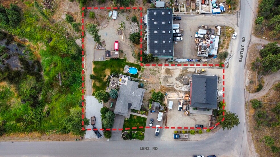 2225 Bartley Rd, West Kelowna, BC V1Z 2M7 | LoopNet