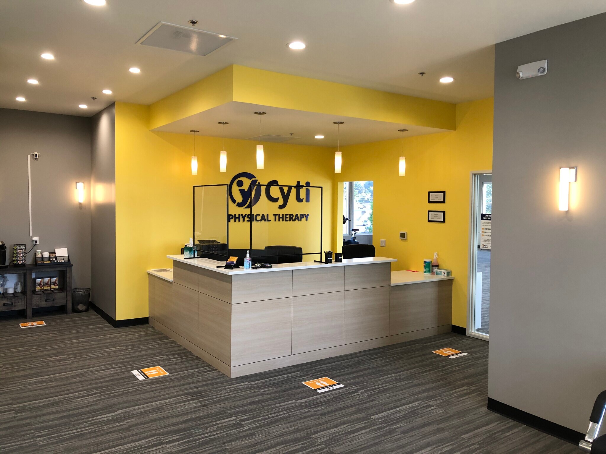 11350 SW Canyon Rd, Beaverton, OR 97005 - Canyon Crossing | LoopNet