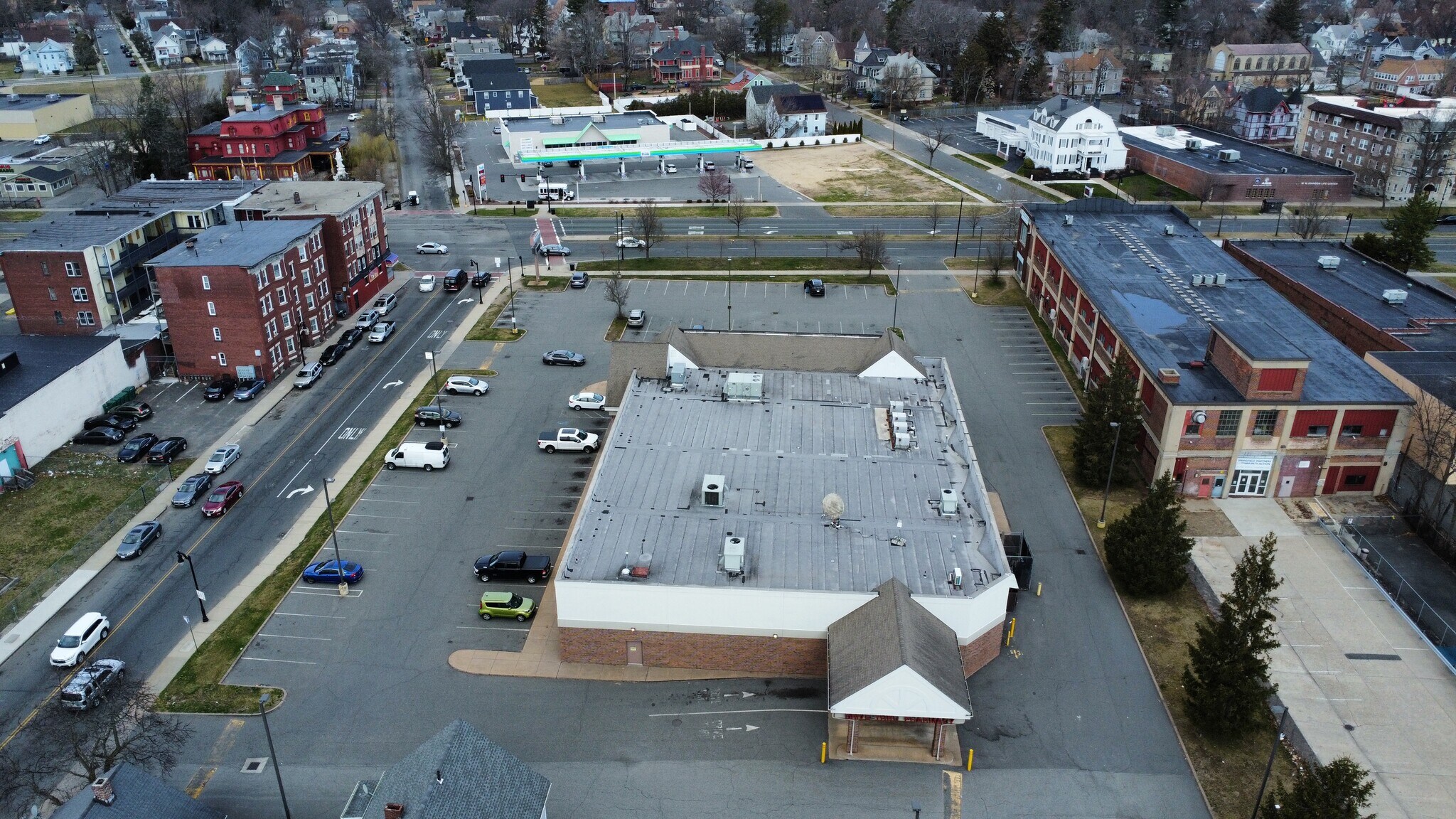 707 State St, Springfield, MA 01109 - Retail for Sale | LoopNet