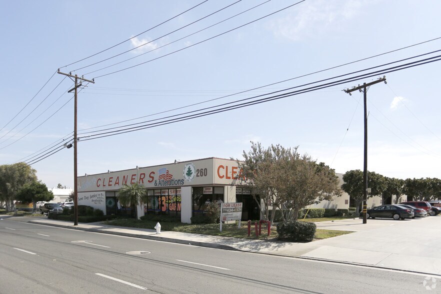 260 E Dyer Rd, Santa Ana, CA 92707 - Industrial for Lease | LoopNet