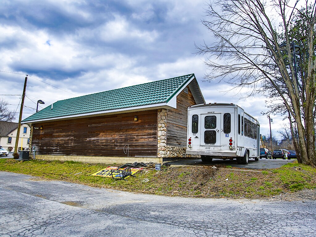 5058 Route 17M, New Hampton, NY 10958 | LoopNet 5058 Route 17M, New Hampton, NY 10958 | LoopNet