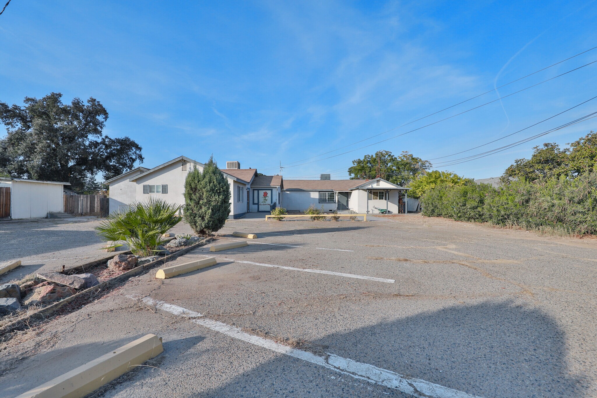 1590 E Dinuba Ave, Reedley, CA 93654 - Health Care for Sale | LoopNet