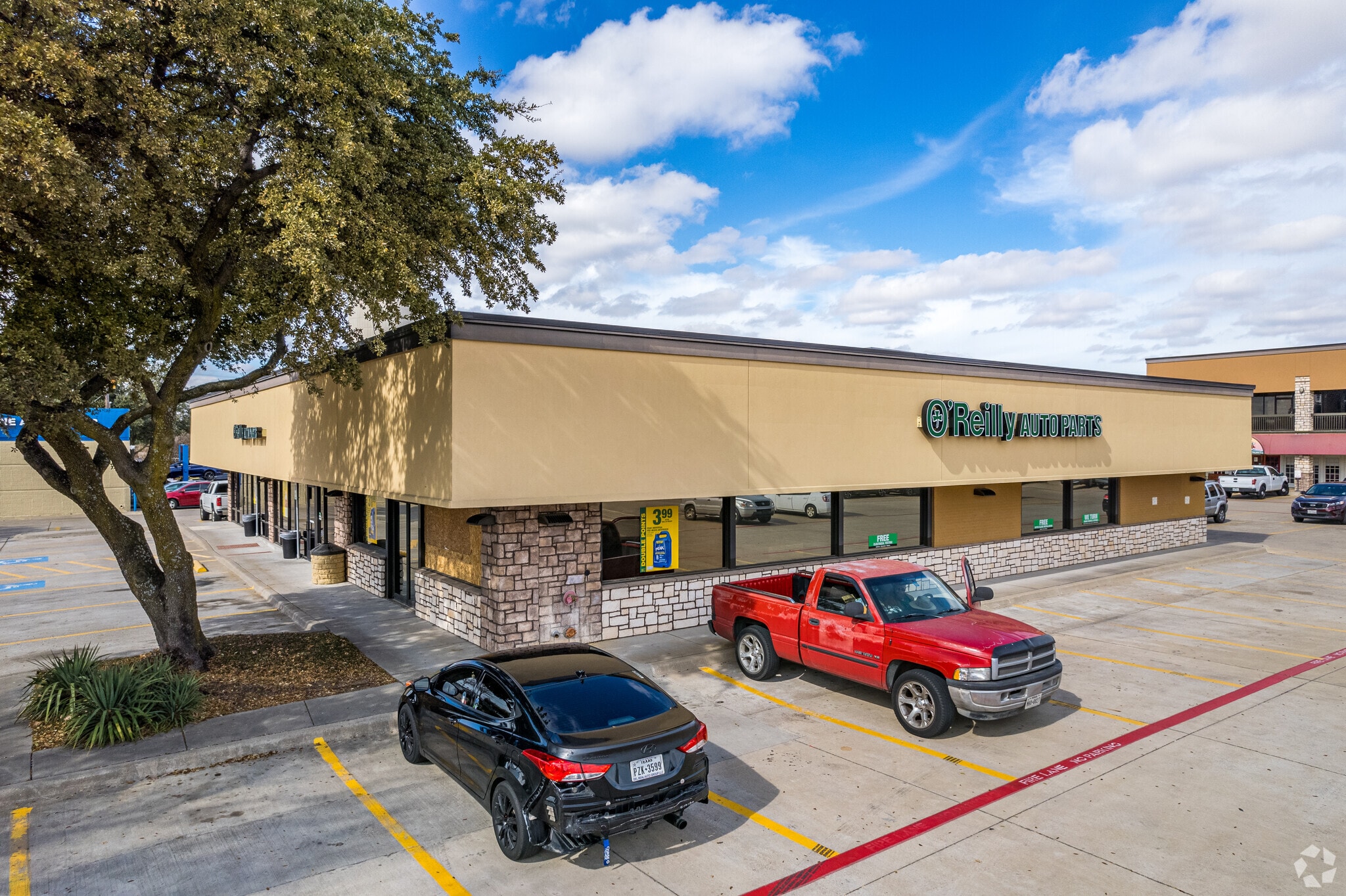 4021 Belt Line Rd, Addison, TX 75001 - Belt Line Square | LoopNet