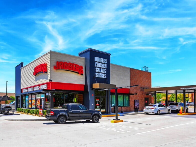 9020 Rockville Rd, Indianapolis, IN 46234 | LoopNet