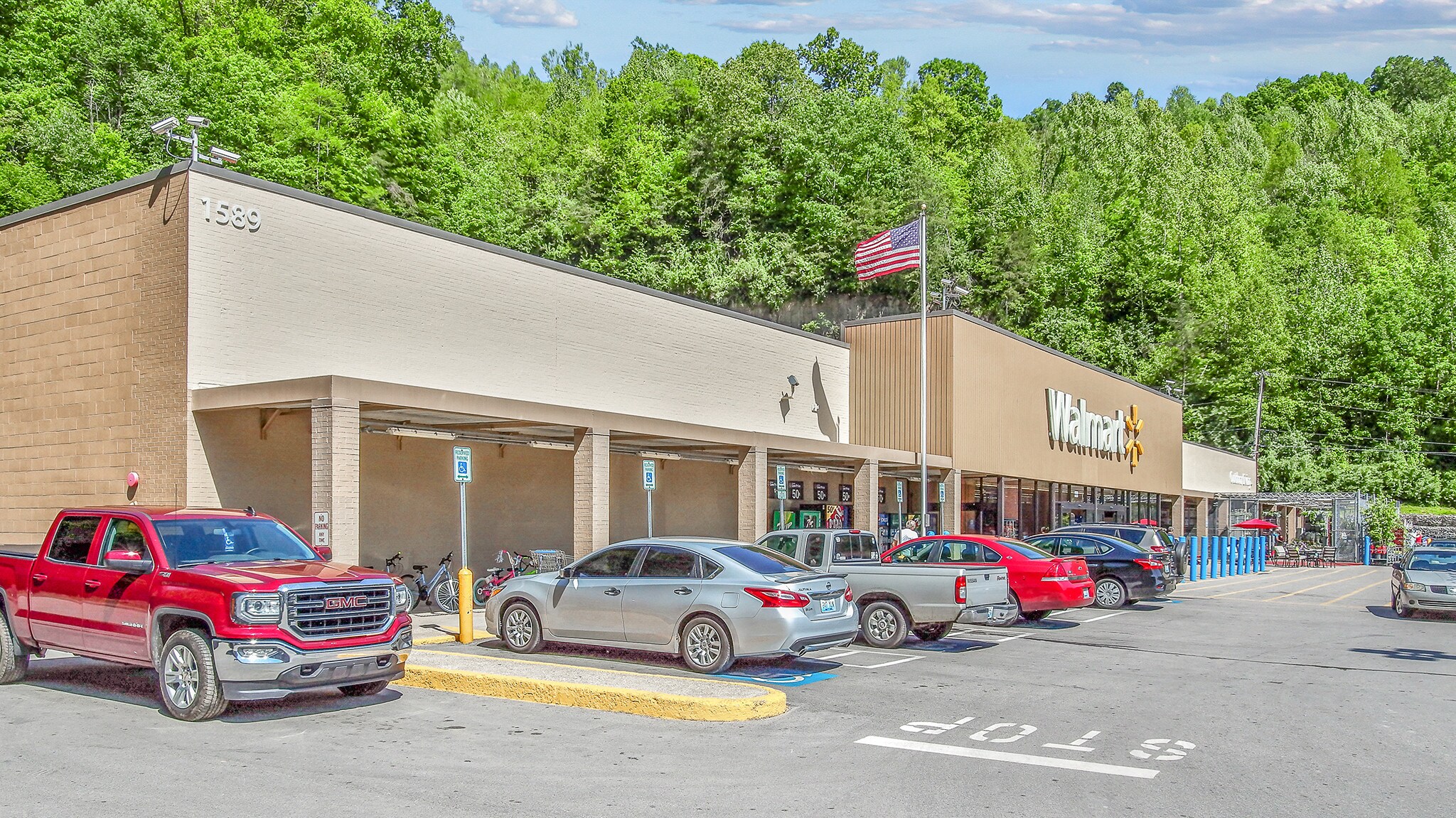 1589 KY Hwy 15 S, Jackson, KY 41339 - Jackson Village | LoopNet