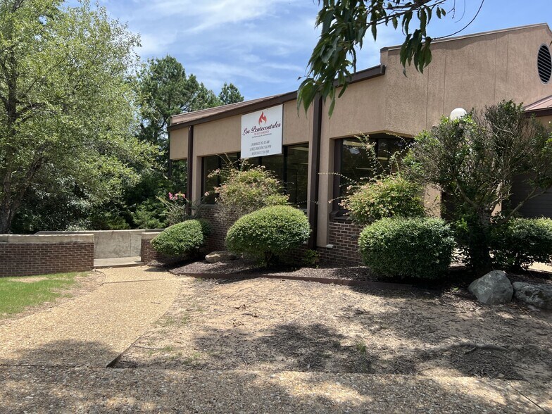 106 Ridgeway St, Hot Springs, AR 71901 - Office for Lease | LoopNet