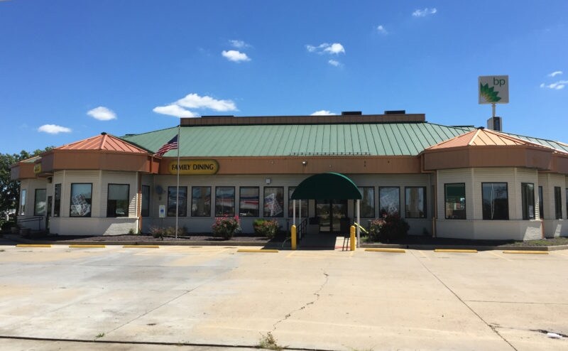 1800 N Morton Ave, Morton, IL 61550 | LoopNet 1800 N Morton Ave, Morton, IL 61550 | LoopNet