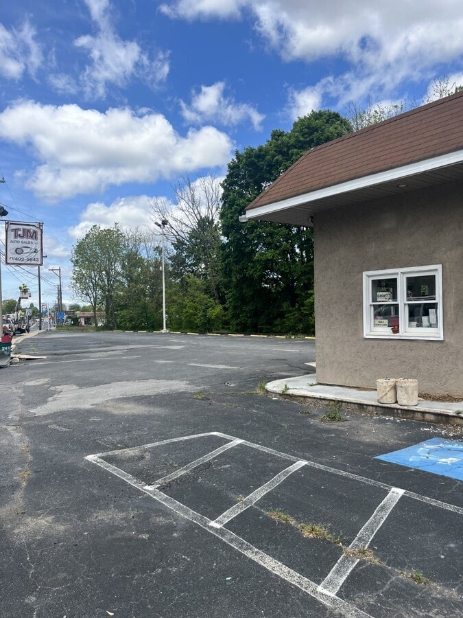 259 W Main St, Mount Joy, PA 17552 | LoopNet