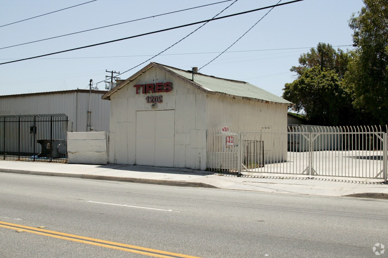 1202 W Compton Blvd, Compton, CA 90220 | LoopNet