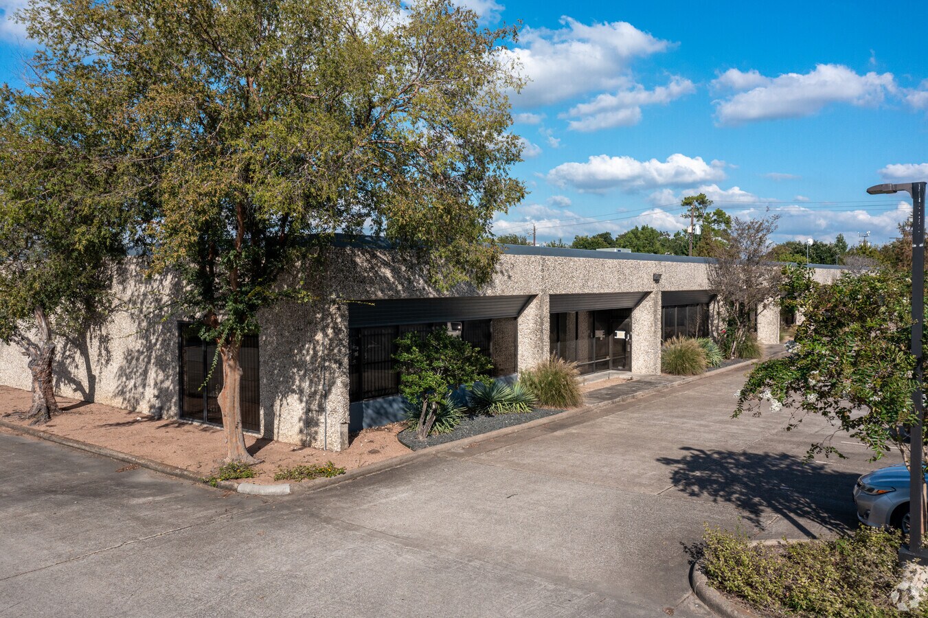 9434 Katy Fwy, Houston, TX 77055 | LoopNet