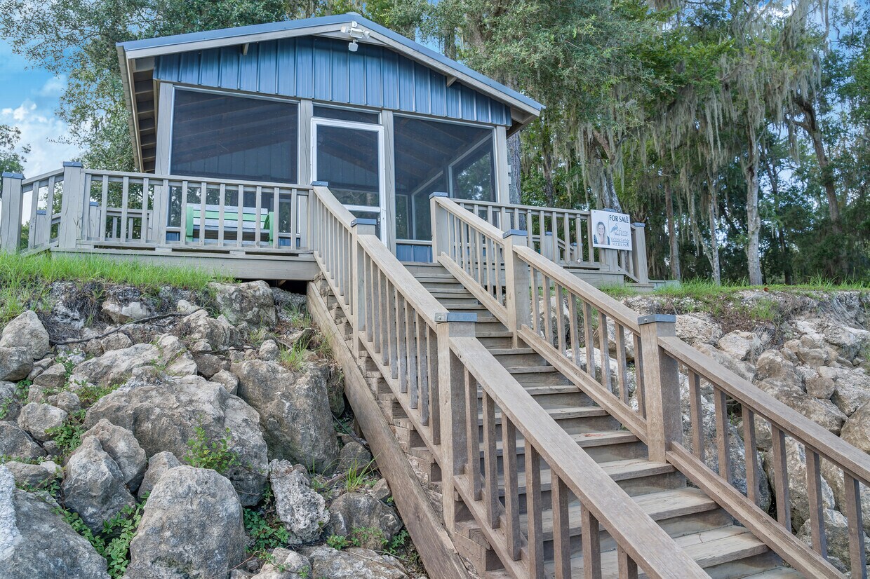 357 SE Forest Rd, Branford, FL 32008 - Specialty for Sale | LoopNet