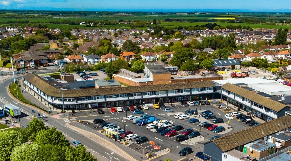 6 Westway, Liverpool, L31 0AE | LoopNet