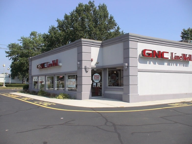 688 N State Route 17, Paramus, NJ 07652 - Retail for Sale | LoopNet