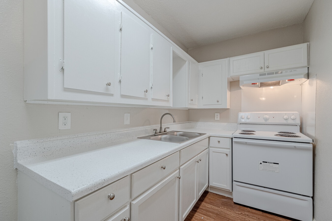 8128 Barclay St, Dallas, TX 75227 | LoopNet