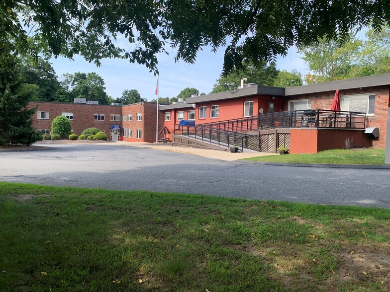 596 Summer St Brockton Ma 02302 Loopnet