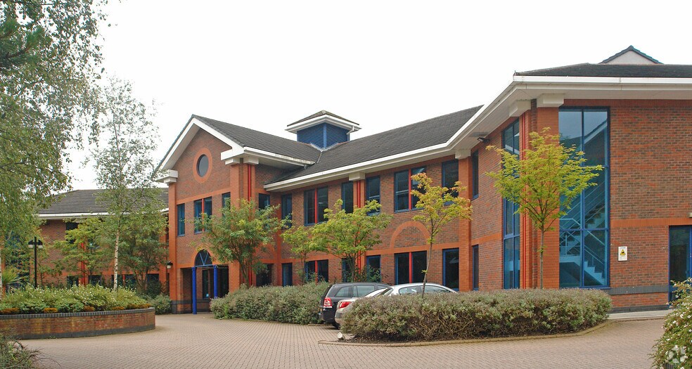 335 Styal Rd, Manchester, M22 5LW | LoopNet