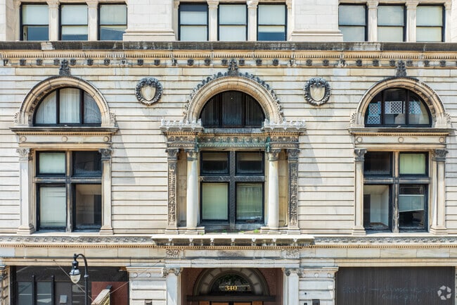 JLL - Boston Commercial Listings & Brokers | LoopNet