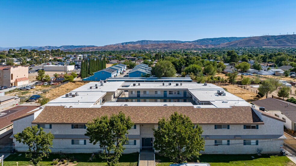 5036 W Avenue L8, Lancaster, CA 93536 | LoopNet