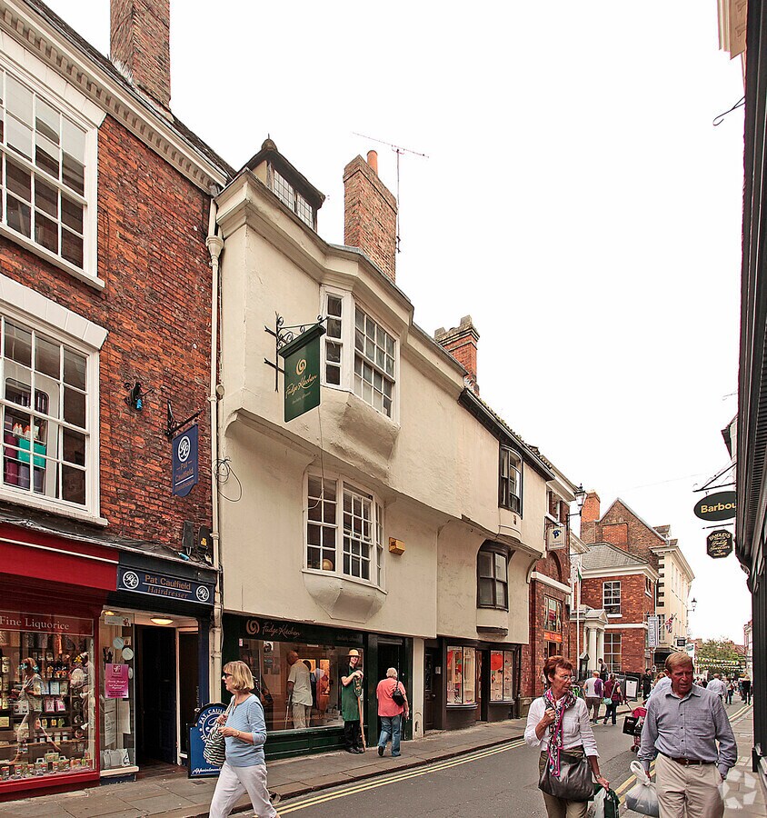 58 Low Petergate, York, YO1 7HZ | LoopNet