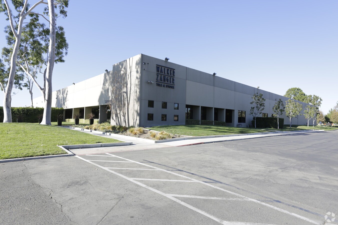 1702 E Edinger Ave, Tustin, CA 92780 | LoopNet