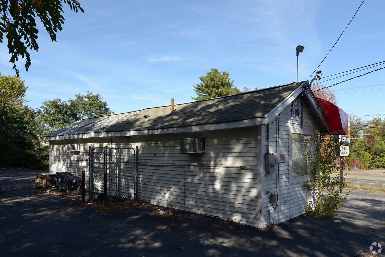 1054-1058 N Montello St, Brockton, MA 02301 | LoopNet