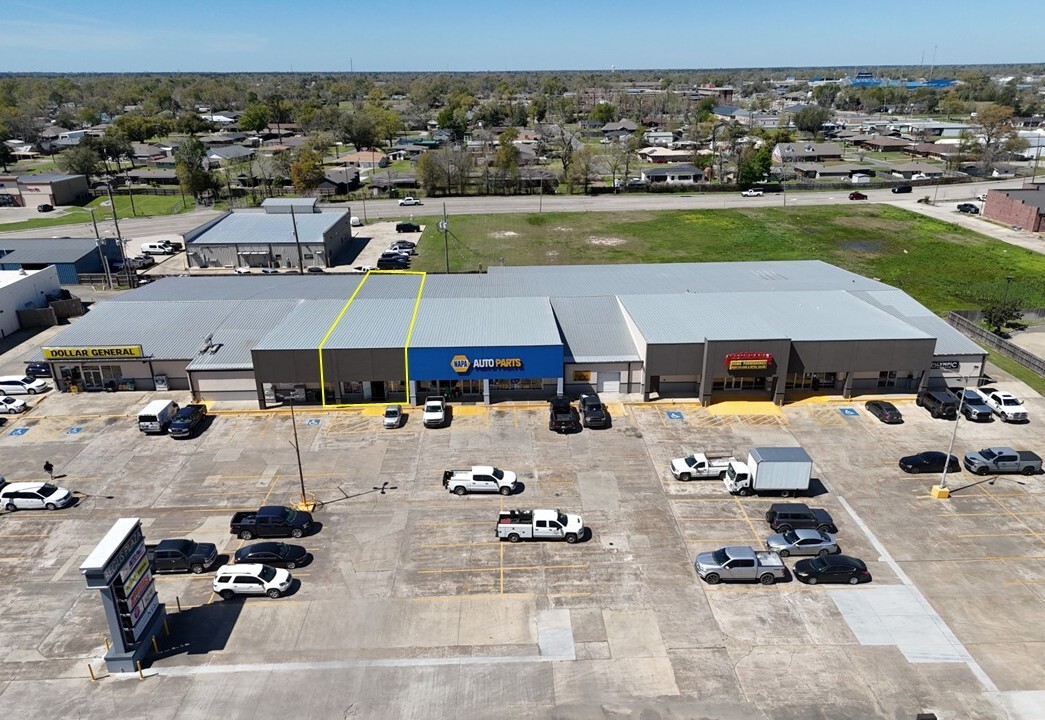 1017 Beglis Pky, Sulphur, LA 70663 | LoopNet