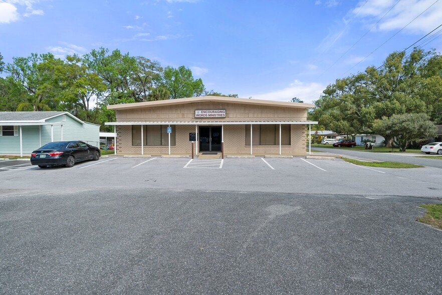 310 Ponce de Leon Blvd, Brooksville, FL 34601 | LoopNet
