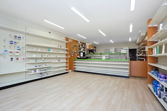 Retail Space for Sale | LoopNet