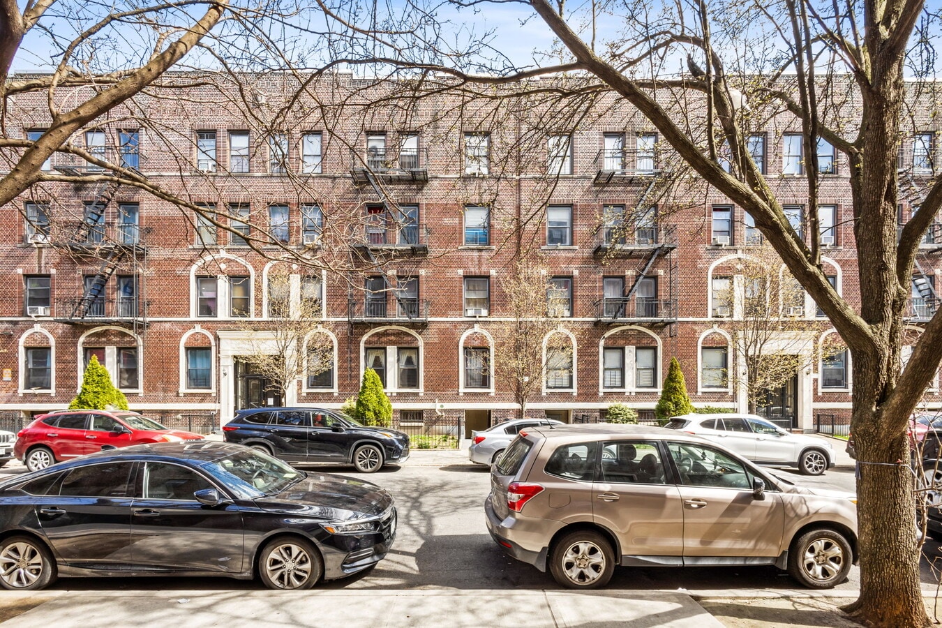 3751 80th St, Jackson Heights, NY 11372 | LoopNet