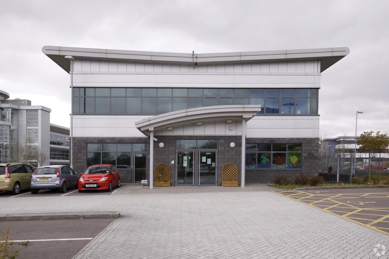 Buchanan Way, Newport, NP10 8FZ | LoopNet