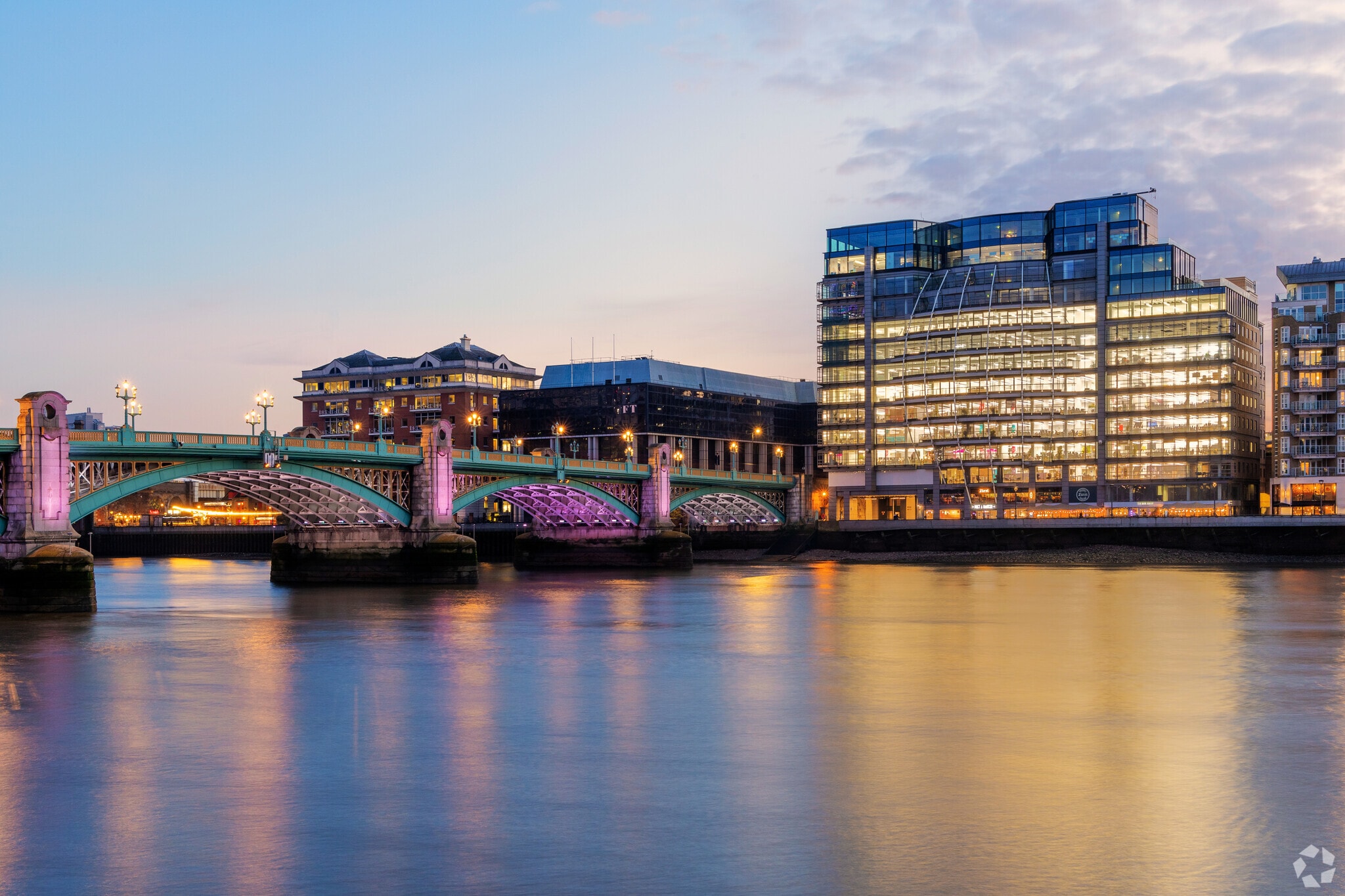 2A Southwark Bridge Rd, London, SE1 9HA - Office for Lease | LoopNet.com