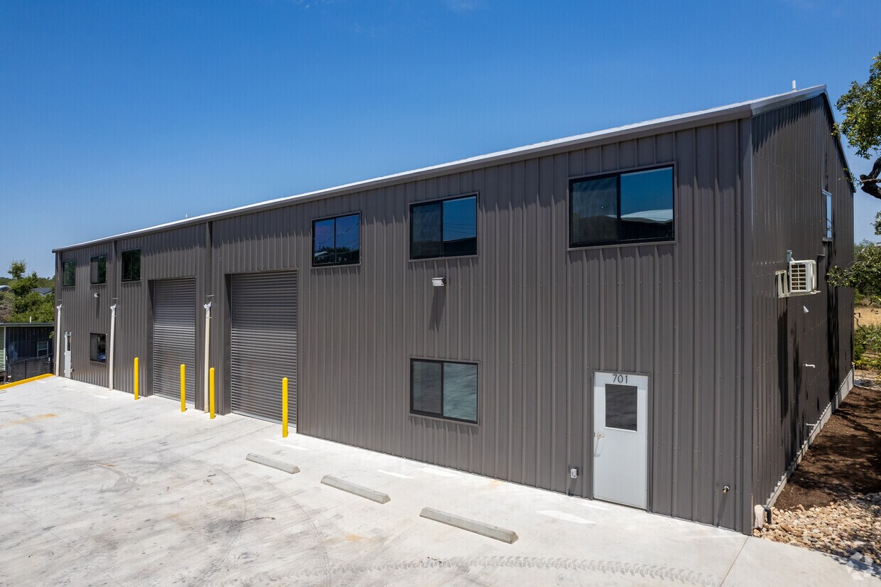 15210 Fitzhugh Rd, Austin, TX 78736 | LoopNet