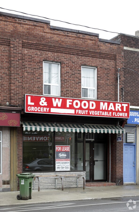 521 Annette St, Toronto, ON M6P 1S1 | LoopNet