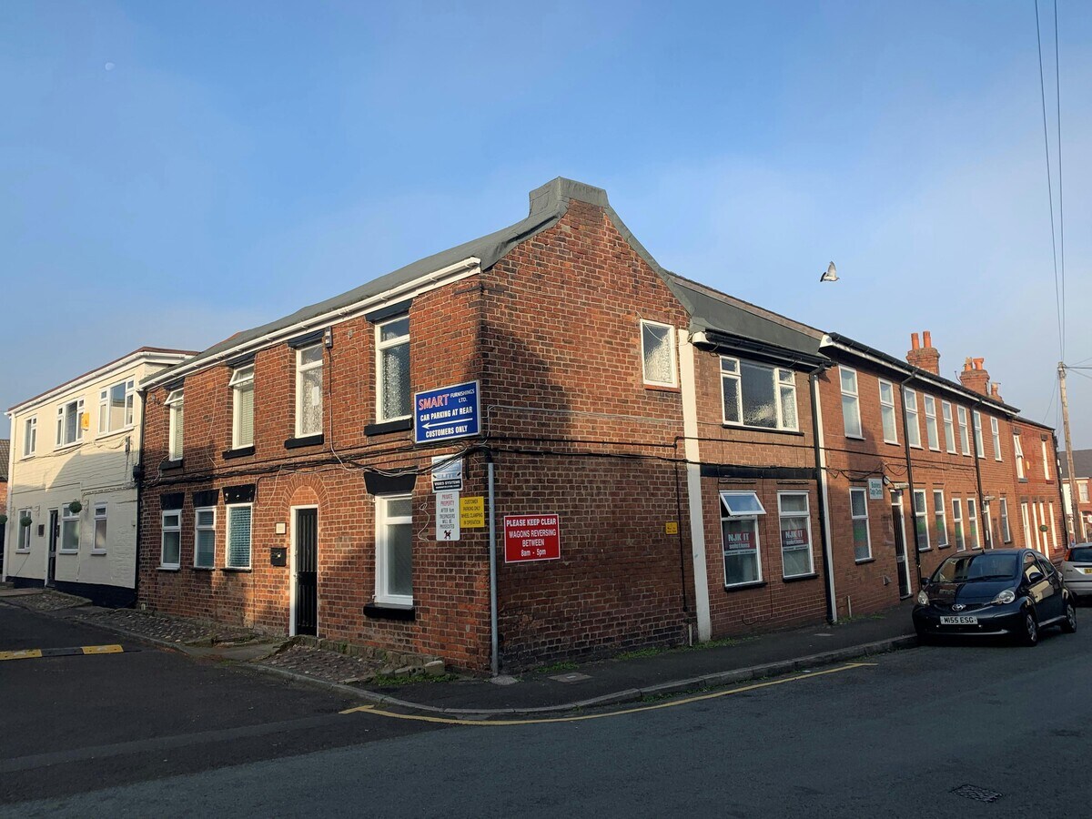 Chapel Ln, Warrington, WA4 6LL - Fernden House | LoopNet