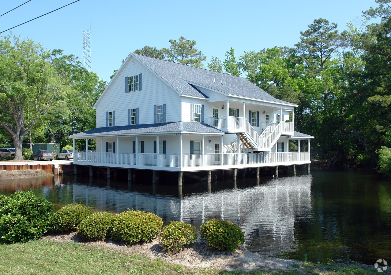 870 Inlet Square Dr, Murrells Inlet, SC 29576 | LoopNet