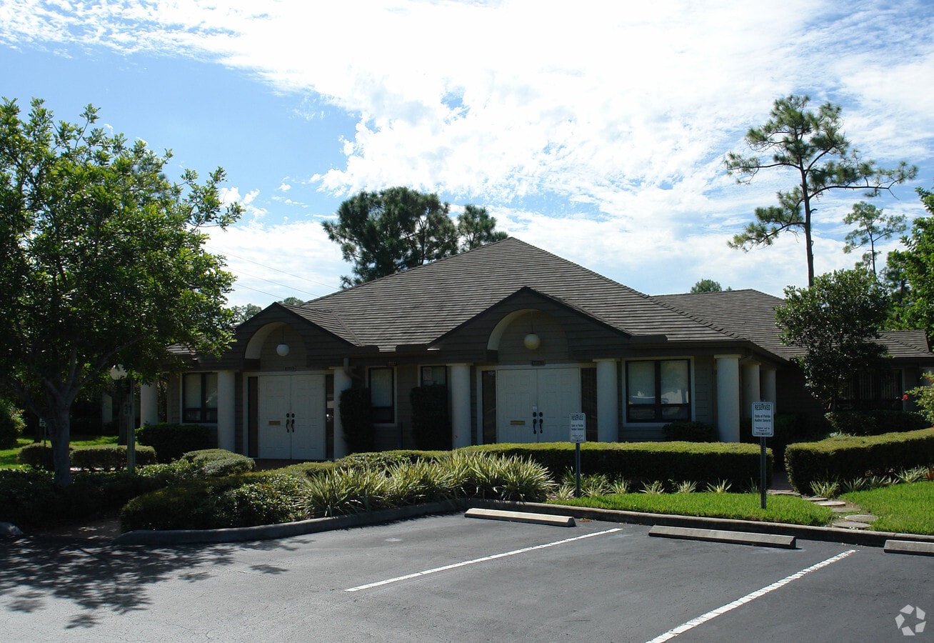 12557 New Brittany Blvd, Fort Myers, FL 33907 | LoopNet