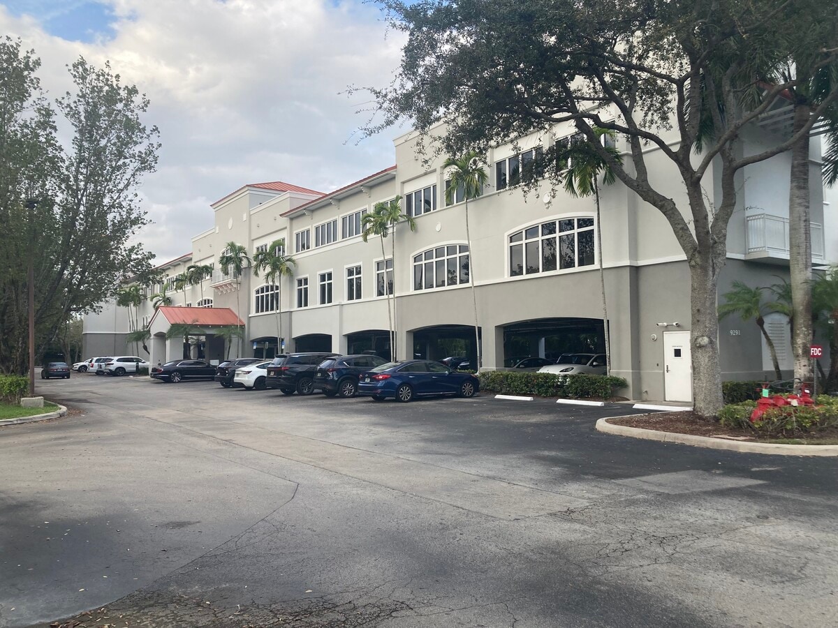 9291 W Glades Rd, Boca Raton, FL 33434 | LoopNet