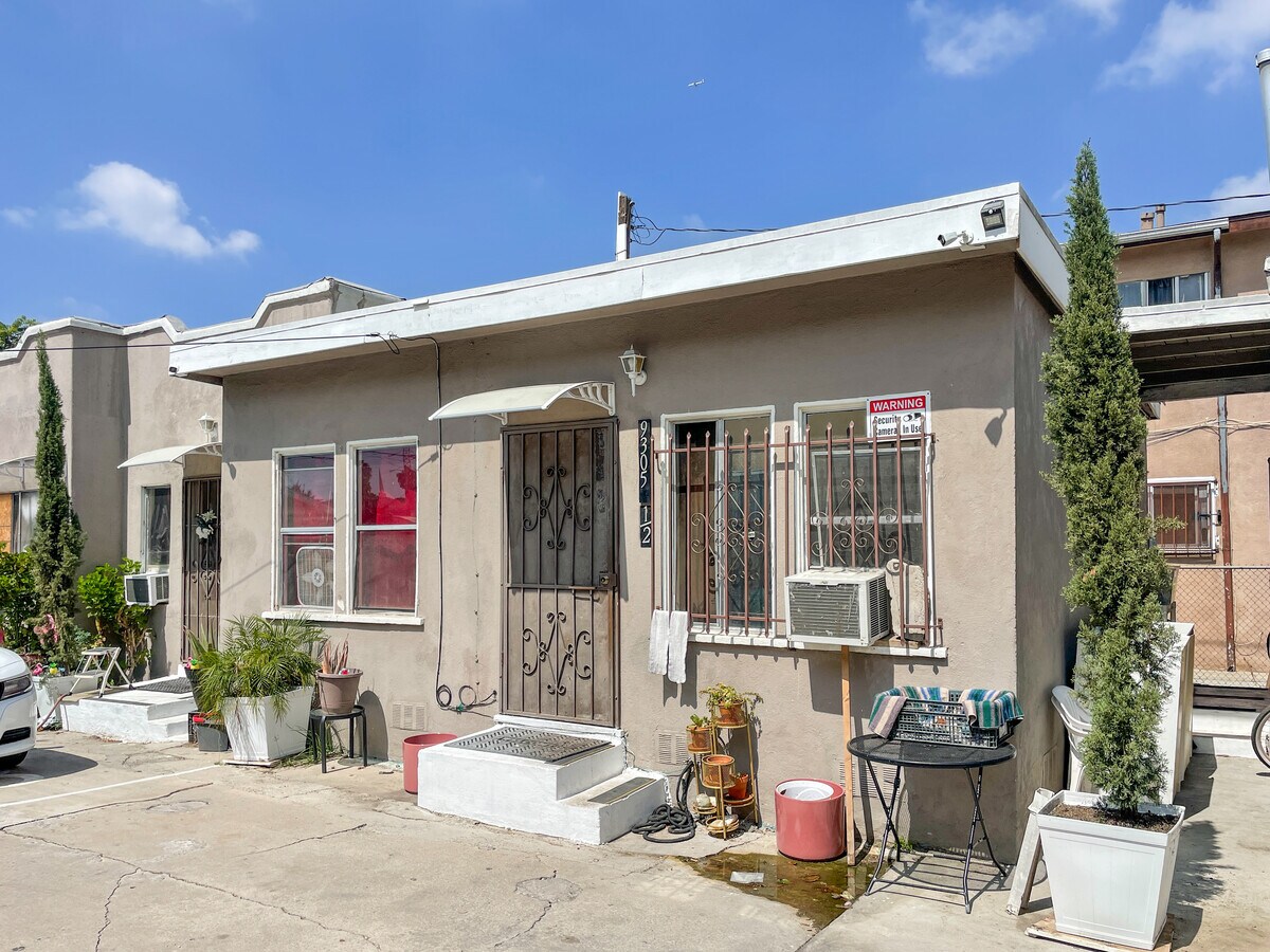 9305 Maie Ave, Los Angeles, CA 90002 | LoopNet