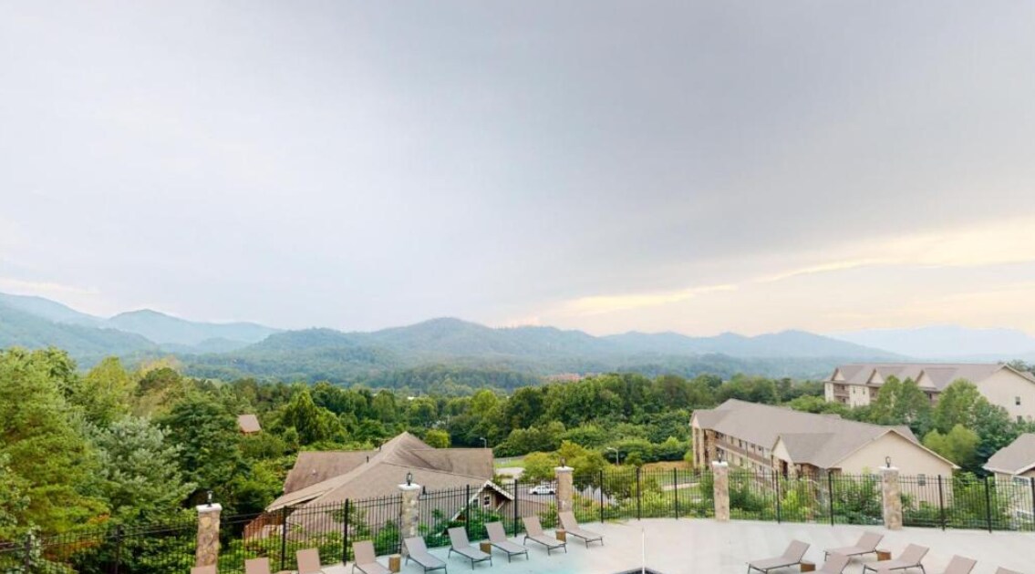 448 Day Springs Rd, Pigeon Forge, TN 37863 | LoopNet